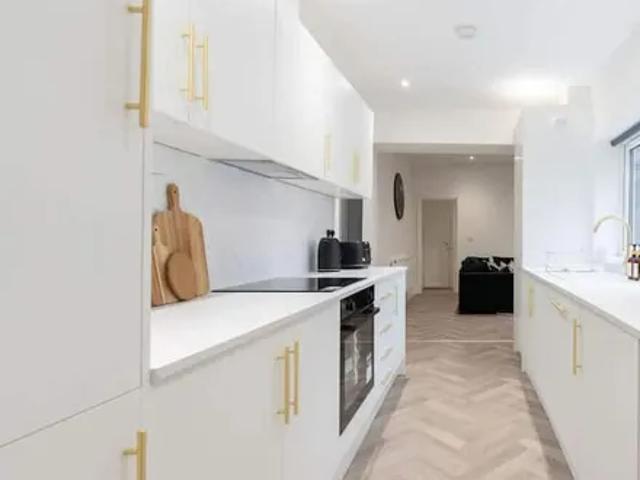 Manchester, M11 3RN, United Kingdom | 3 bed house for rent #151307589 | Rentberry