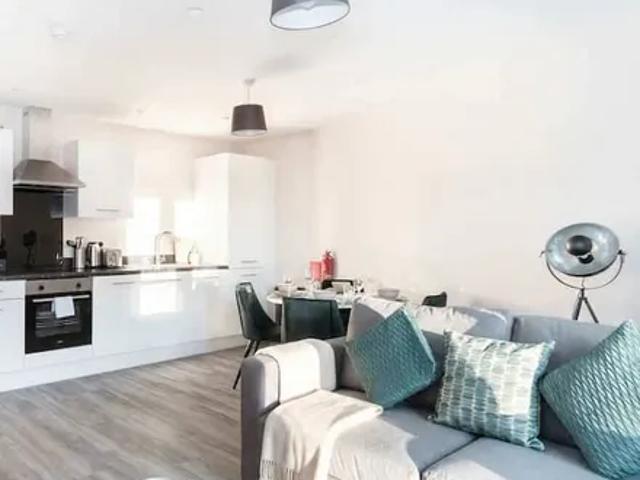 Manchester, M15 4ZW, United Kingdom | 2 bed apartment for rent #147404837 | Rentberry