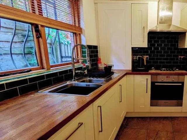 Manchester, M16 8EZ, United Kingdom | 3 bed townhouse for rent #154369639 | Rentberry