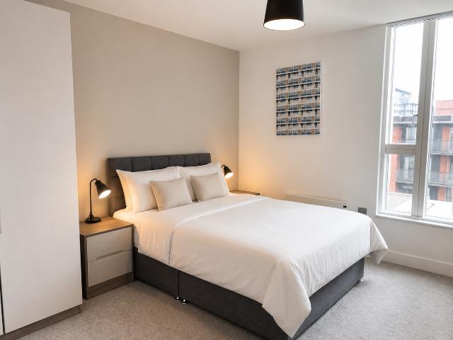 Manchester M1, 2 bed flat to rent, £1,950 pcm | PrimeLocation