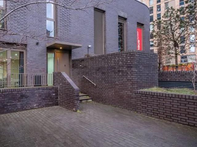 Manchester, M1 2FR, United Kingdom | Studio townhouse for rent #163715856 | Rentberry