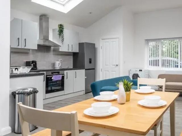 Manchester, M21 7QF, United Kingdom | 2 bed house for rent #127101044 | Rentberry