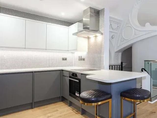 Manchester, M2 2FW, United Kingdom | 3 bed duplex for rent #154227324 | Rentberry