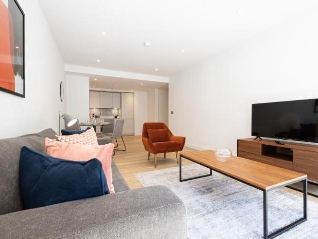 Manchester New Square, Whitworth. 2 bed apartment to rent £1,800 pcm £415 pw