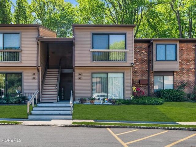 Manchester Ct, Red Bank, Condo For Sale