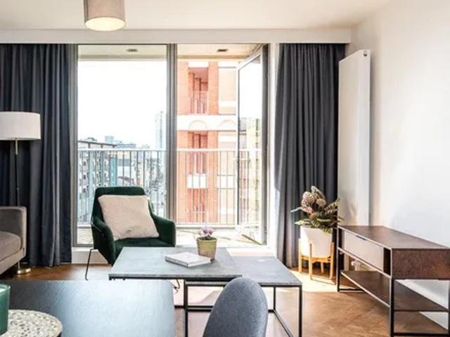 Manchester Central Community Fire Station, Thompson Street, Manchester, M4 5FP, United Kingdom | 1 bed apartment for rent #133303133 | Rentberry