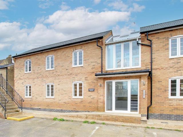 Manchester Place, High Street, Huntingdon PE29, 1 bed flat to rent, £895 pcm | PrimeLocation