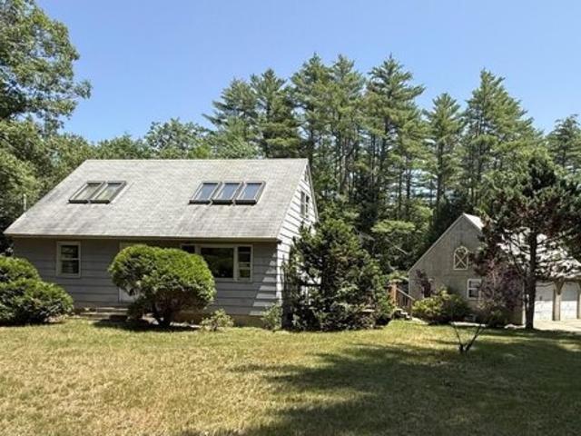 Manchester Rd, Standish, Home For Sale