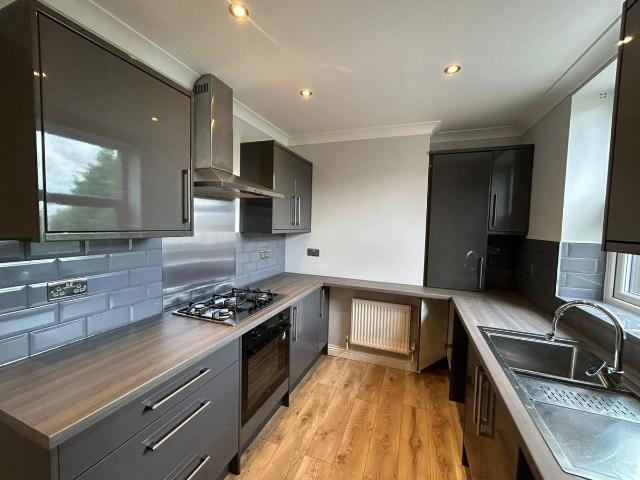 Manchester Road, Burnley BB11, 1 bed flat to rent, £625 pcm | PrimeLocation