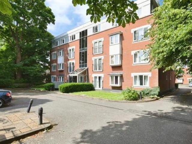 Manchester Road, Manchester, 2 Bedroom Flat