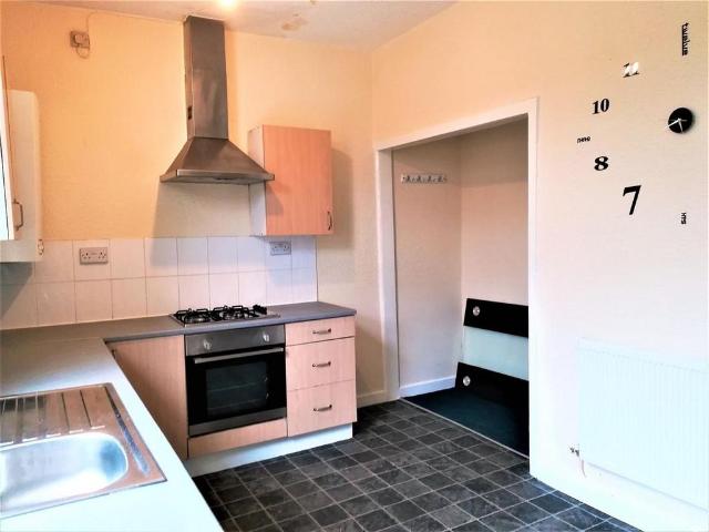 Manchester Road, Manchester M29 2 bed flat to rent £1,050 pcm £242 pw