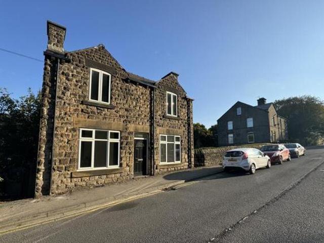 Manchester Road, Stocksbridge, 3 Bedroom House