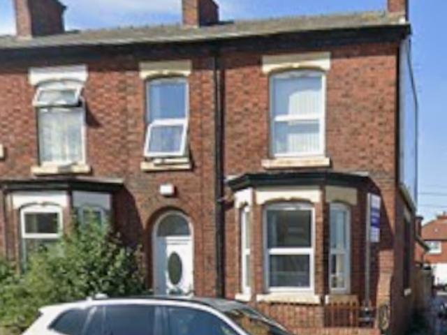 Manchester Road Room 5