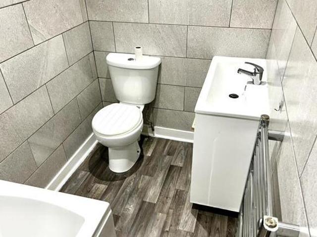 Manchester Road, Westhoughton, 2 Bedroom Terraced