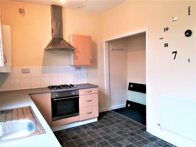 Manchester Road, Tyldesley, Manchester M29, 2 bed flat to rent, £1,050 pcm | PrimeLocation