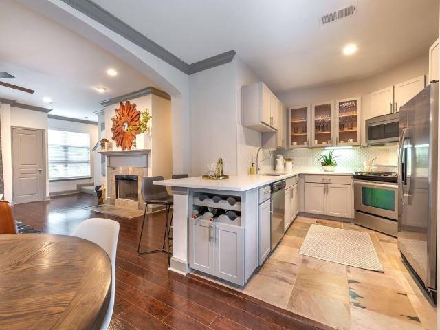 Manchester State Thomas UAT 1 Bedroom Apartment for Rent at 3010 State St, Dallas, TX 75204 Uptown