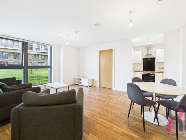 Manchester Waters, 1 Pomona Strand. 3 bed flat to rent £1,900 pcm £438 pw