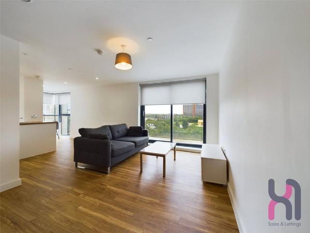 Manchester Waters, 3 Pomona Strand. 2 bed flat to rent £1,375 pcm £317 pw