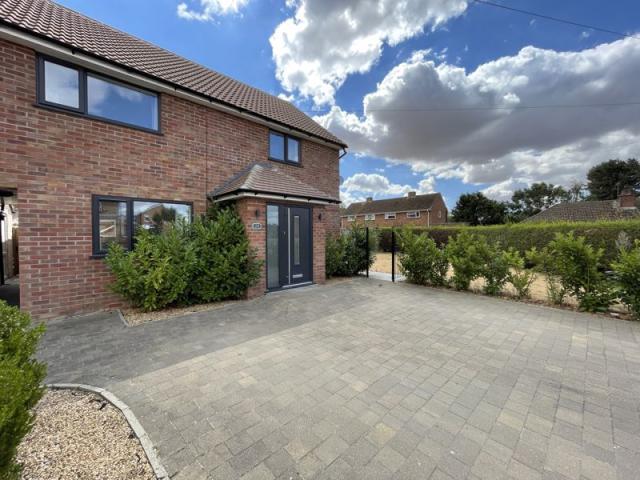 Mandeville Road, Brampton, 3 bedroom, Semi Detached