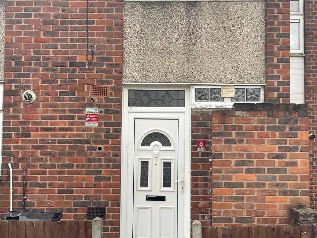 Manford Road., IG7 4BW