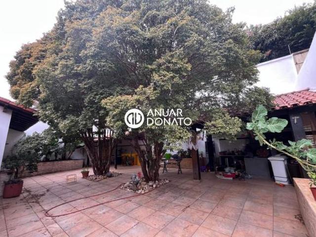 Mangabeiras Casa Residencial 5 quartos à venda na Anuar Donato
