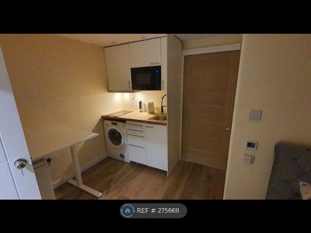 Mangold Way, Erith DA18, Studio to rent, £975 pcm | PrimeLocation