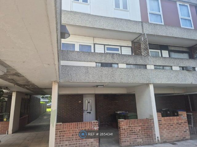 Mangold Way, Erith DA18, 3 bed end terrace house to rent, £1,900 pcm | PrimeLocation