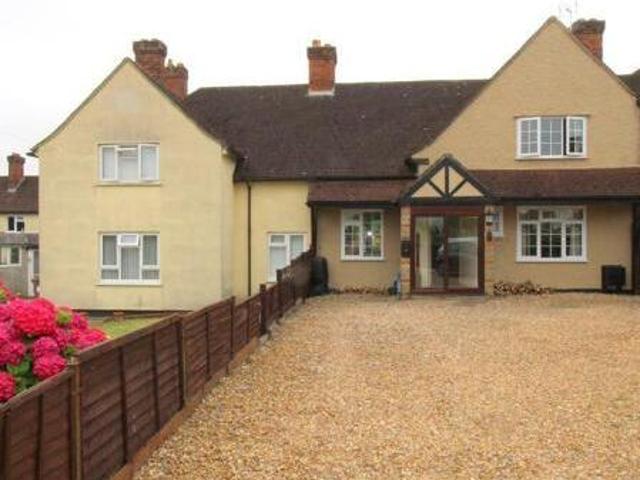Mangrove Road, Cockernhoe, 3 Bedroom Terraced