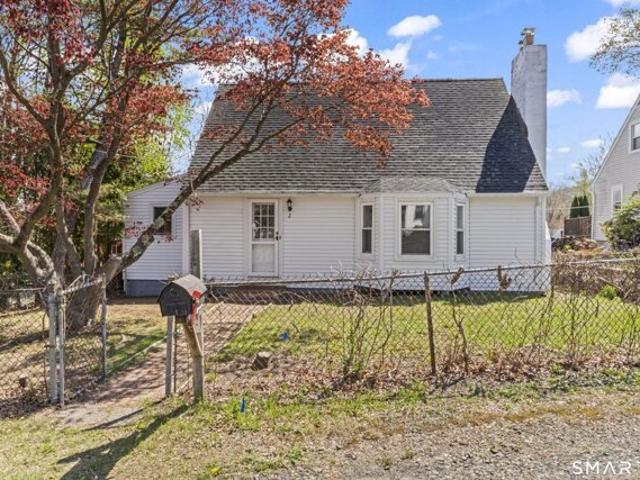 Manhassett Trl, Shelton, Home For Sale