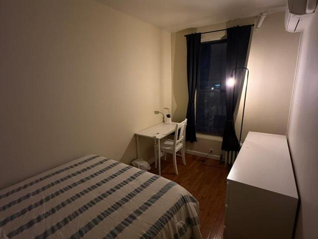 Manhattan Bedroom For Rent 3BR 30th & 2nd