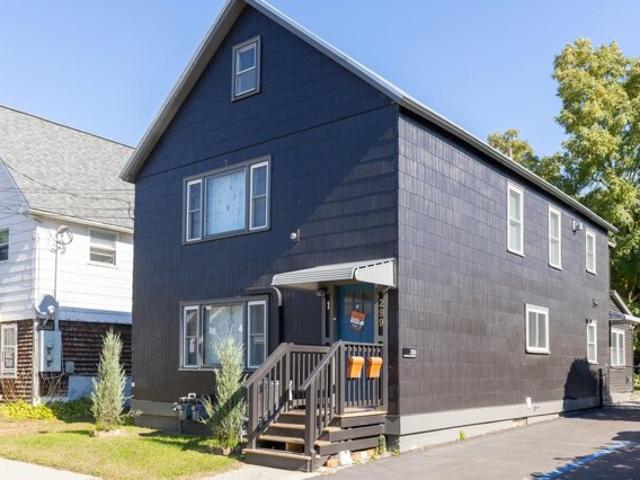 Manhattan Dr, Burlington, Home For Sale