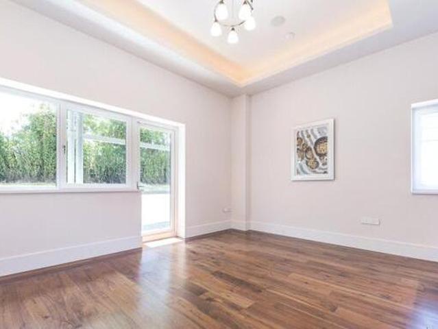 Manhattan House, Manhattan Business Park, 2 Bedroom Flat