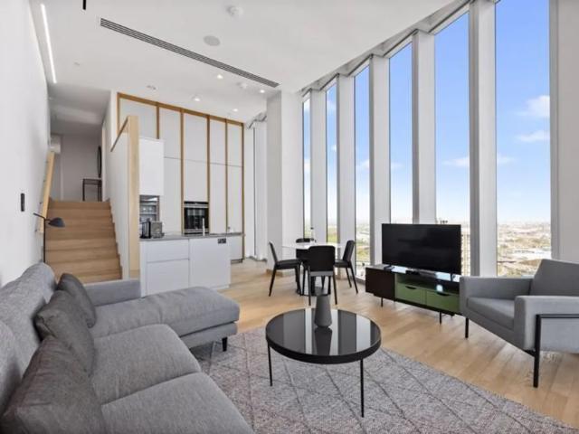 Manhattan Loft Gardens, 20 International Way, London