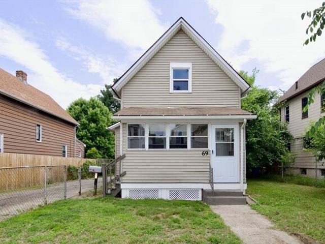 Manhattan St, Springfield, Home For Sale