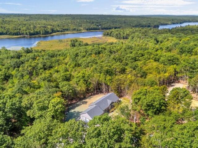 Manhattan Way, Ellsworth, Home For Sale
