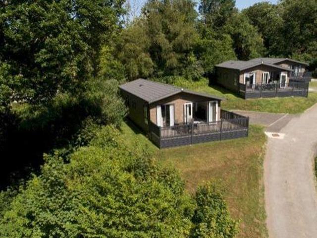 Manleigh Park, Rectory Road, 3 Bedroom Lodge