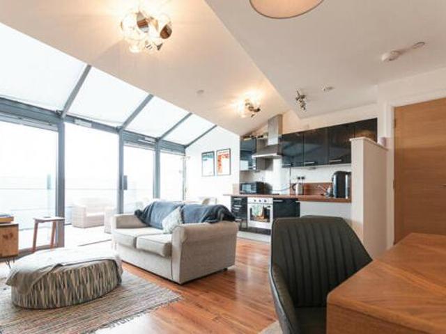 Mann Island, Liverpool, 1 Bedroom Apartment