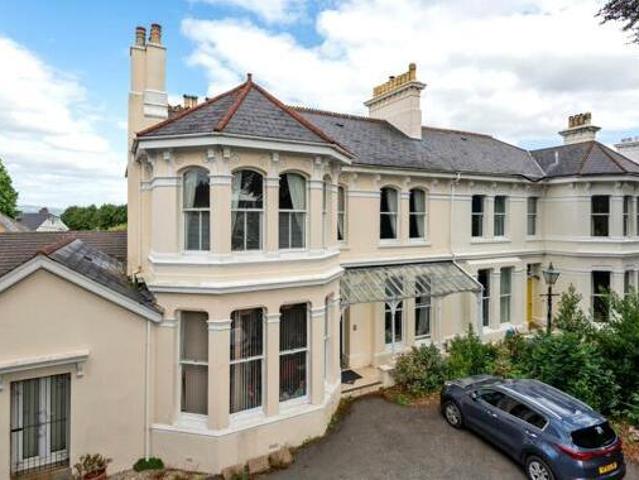 Mannamead Road, Mannamead, 3 Bedroom Flat