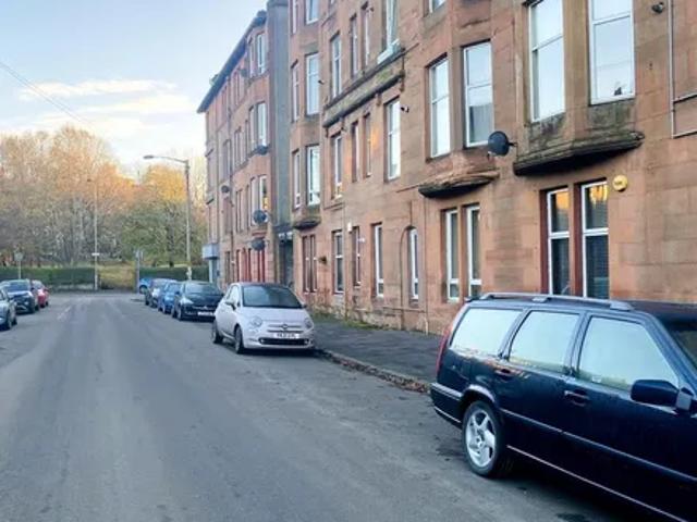 Mannering Road, Shawmoss, Glasgow, G41 3SW, United Kingdom | 1 bed apartment for rent #138514614 | Rentberry