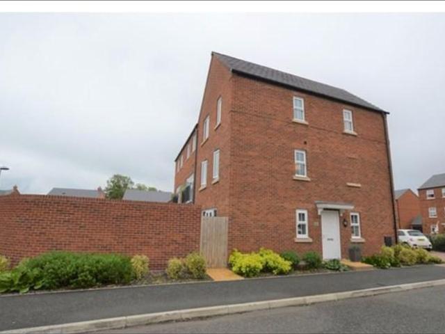 Manners Court, Saighton, Chester, CH3 4 bed end of terrace house to rent £1,950 pcm £450 pw
