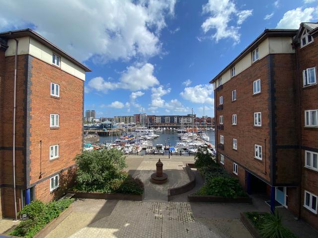 Mannheim Quay, Swansea SA1, 3 bed flat to rent, £1,600 pcm | PrimeLocation
