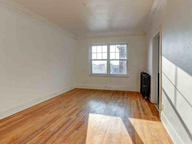 Manning Manor Studio Apartment for Rent at 2258 W Grand Blvd, Detroit, MI 48208 Rosa Parks