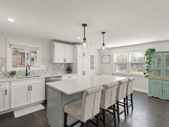 Manning Rd, Chelmsford, Home For Sale