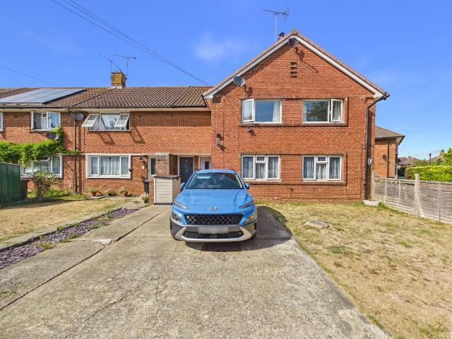 Manning Road, Wick, Littlehampton BN17, 3 bed flat to rent, £1,300 pcm | PrimeLocation