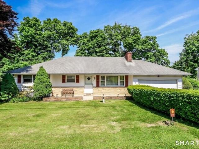 Manning St, New Fairfield, Home For Sale