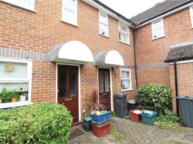 Manor Vale, Brentford TW8, 2 bed terraced house to rent, £2,100 pcm | PrimeLocation
