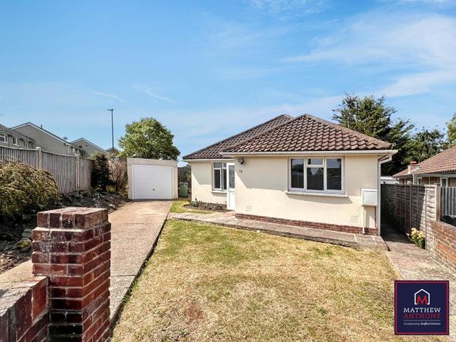Manor Way, Lancing