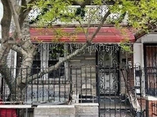 Manor Ave, Bronx, Home For Sale