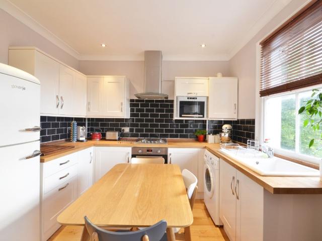 Manor Avenue, Brockley, London SE4, 2 bed flat to rent, £1,800 pcm | PrimeLocation