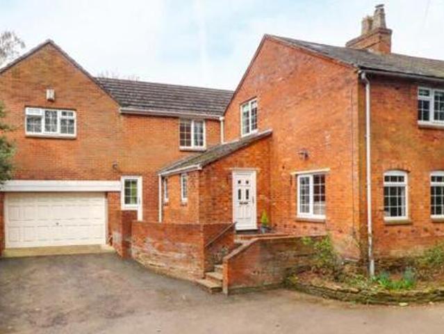 Manor Cottages, Teeton, 4 Bedroom Semi detached